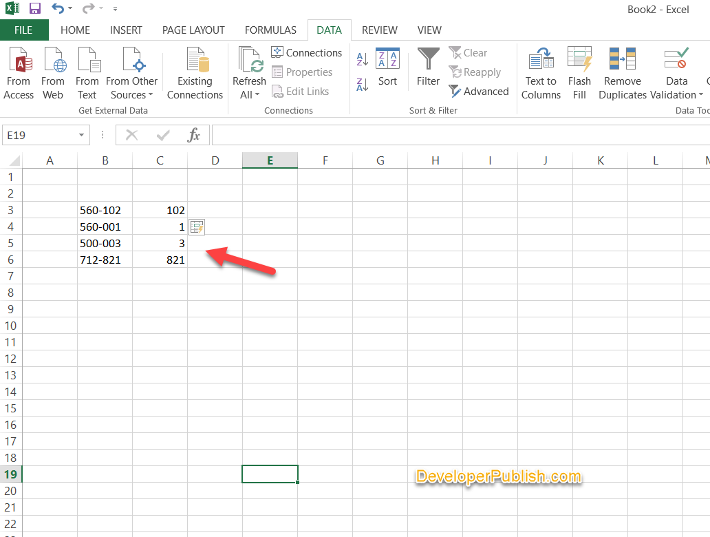 Flash Fill in Excel - Examples , Features & Limitations